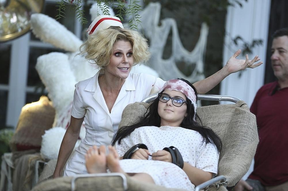 Modern Family Halloween Episode Pictures 2014 | POPSUGAR Entertainment