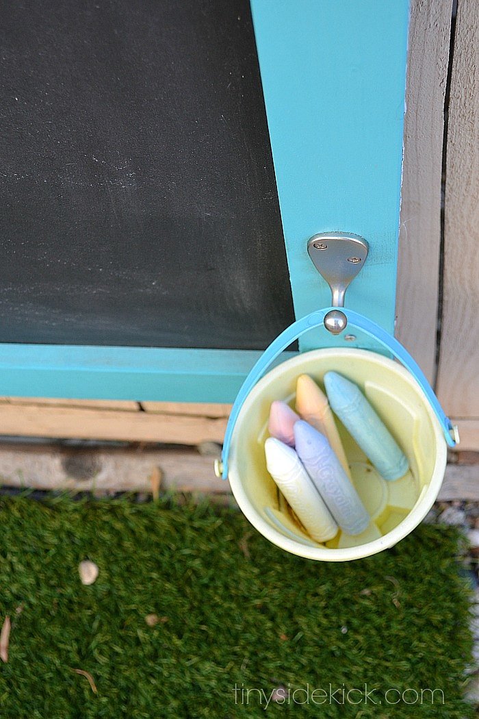 DIY Outdoor Chalkboard | POPSUGAR Home
